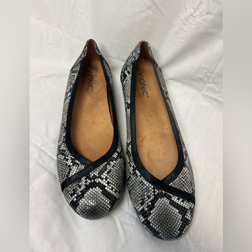 Vionic Spark Caroll - Women's Ballet Flat - Snakeskin… - Gem